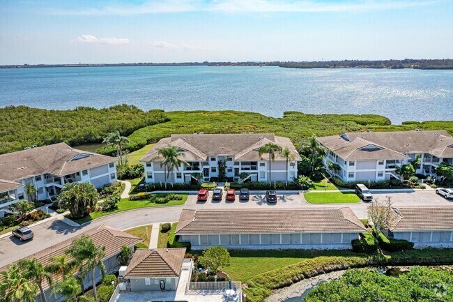 Spoonbill Landing at Perico Bay Apartments under $1,000 - Bradenton, FL ...