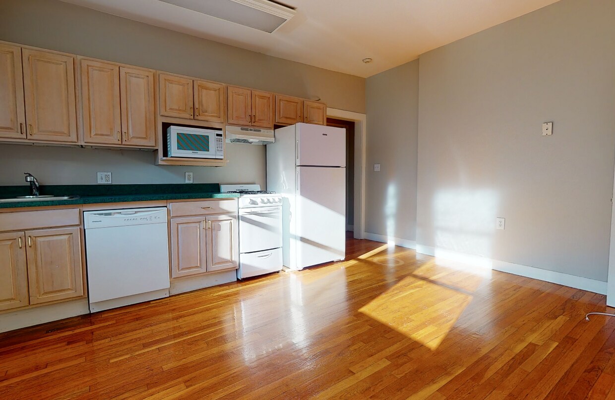 8 Kennedy Rd Unit 2, Cambridge, MA 02138 - 8 Kennedy Rd Cambridge, MA ...