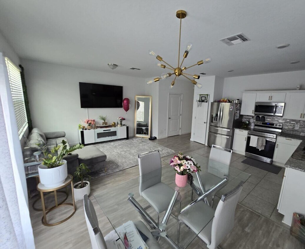 437 Madison Dr, Davenport, FL 33837 - Townhome Rentals in Davenport FL ...