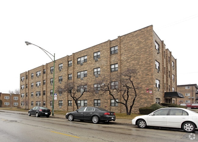 1950 W Devon Ave, Chicago, IL 60660 Apartments - Chicago, IL ...