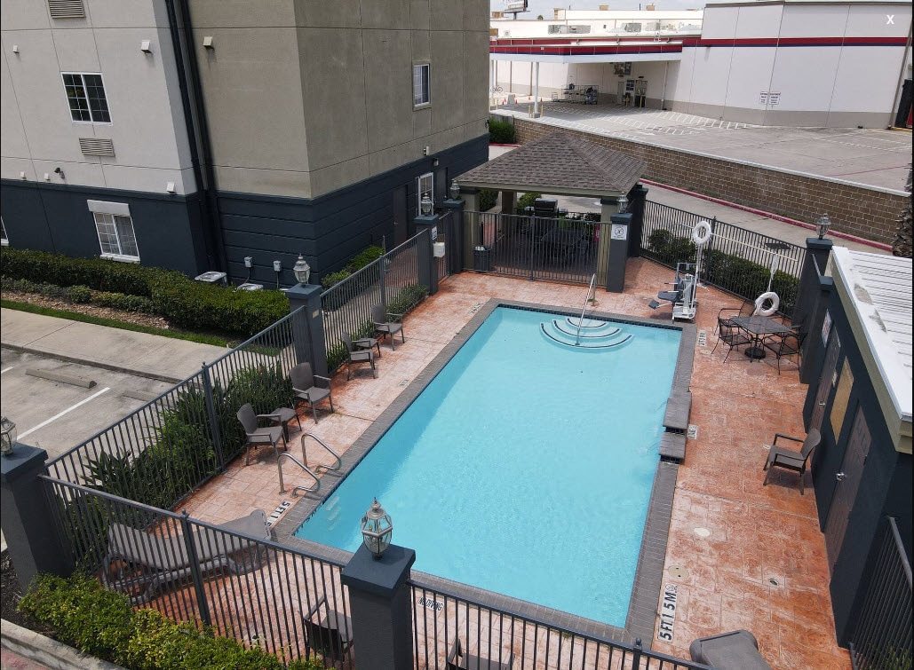 Perla Park Ten - Apartments in Houston, TX | Apartments.com
