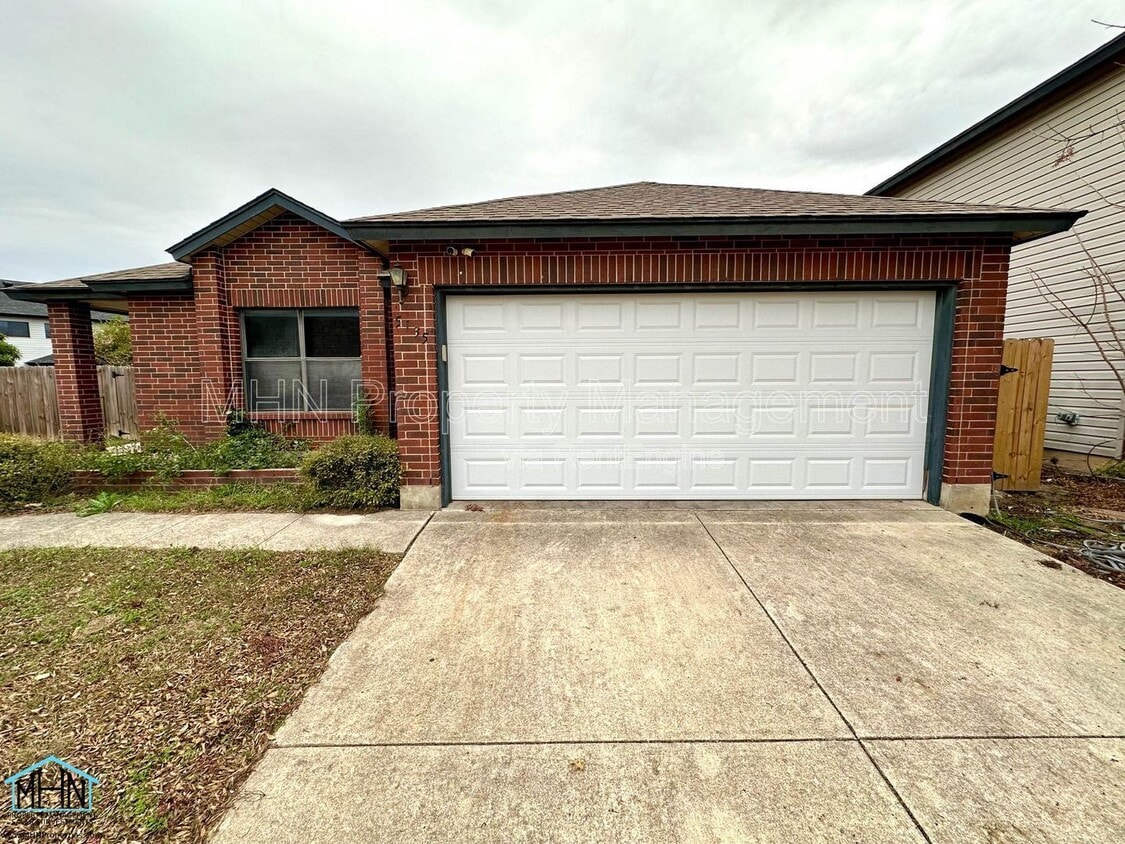 5135 Elk Creek, San Antonio, TX 78251 - House Rental in San Antonio, TX ...