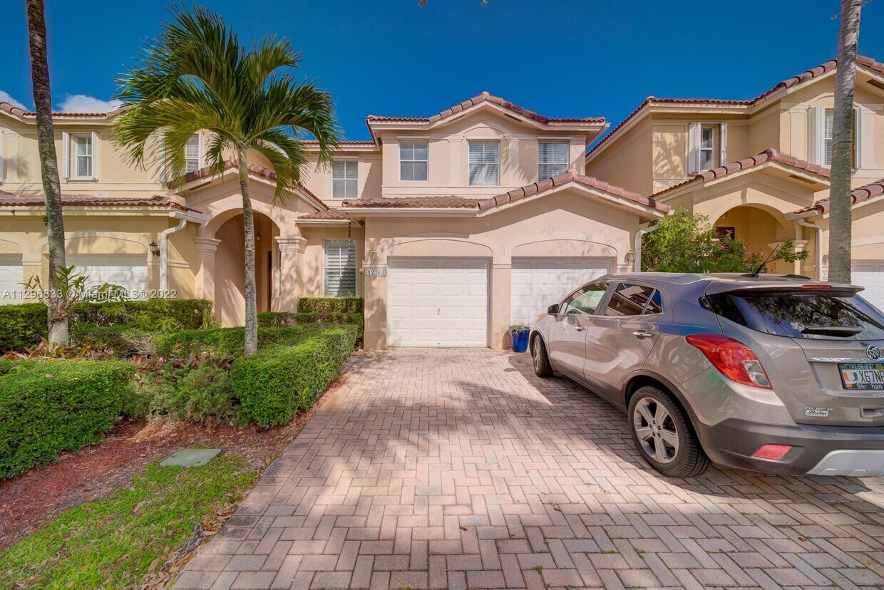 12363 SW 122nd St, Miami, FL 33186 - Townhome Rentals in Miami FL ...