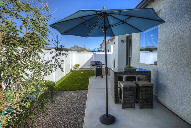 Christopher Todd Communities at Country Place Apartments - Tolleson, AZ ...