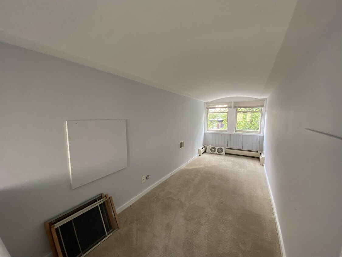 1211 Delaware Ave Unit 301, Wilmington, DE 19806 - Room for Rent in Wilmington, DE | Apartments.com