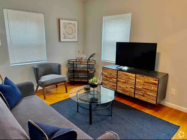 Jonathan Lyons Estate Apartments for Rent with Hardwood Floors ...