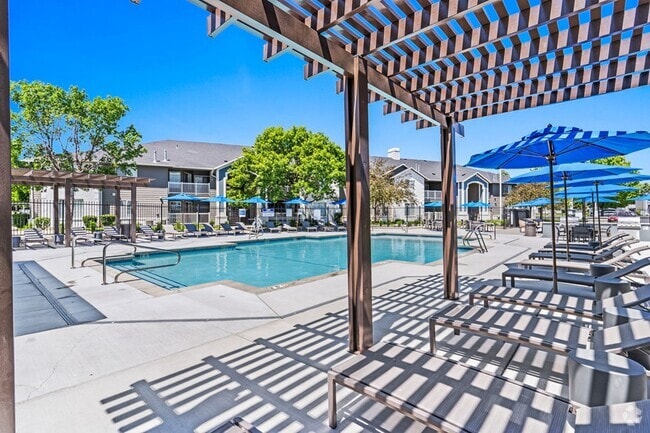 Village at Jordan Landing Apartments for Rent with a Swimming Pool ...