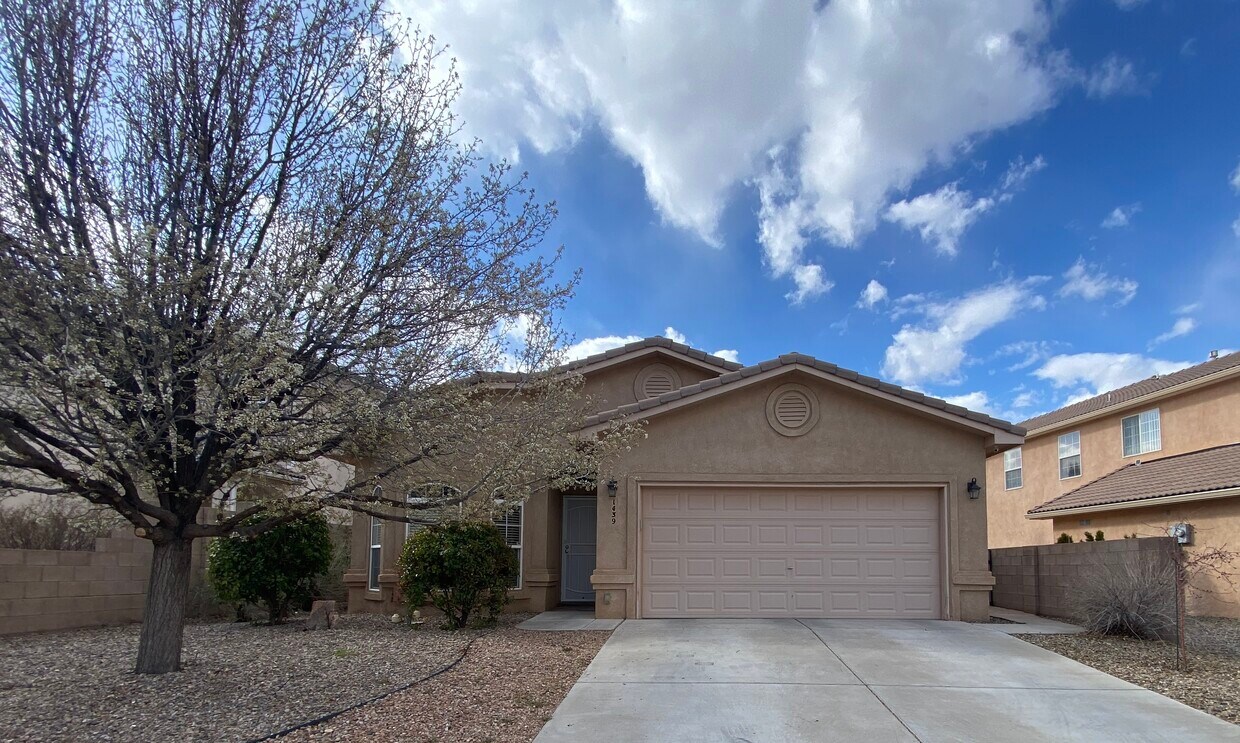 1439 Wind Ridge Dr NW, Albuquerque, NM 87120 - House Rental in ...