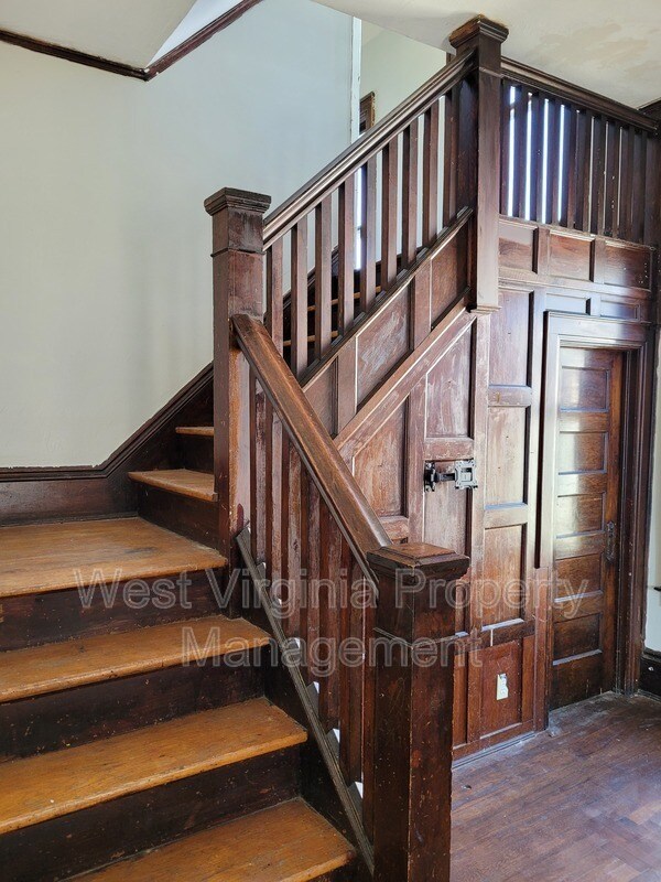 501 Ruffner Ave, Charleston, WV 25311 - House Rental in Charleston, WV ...