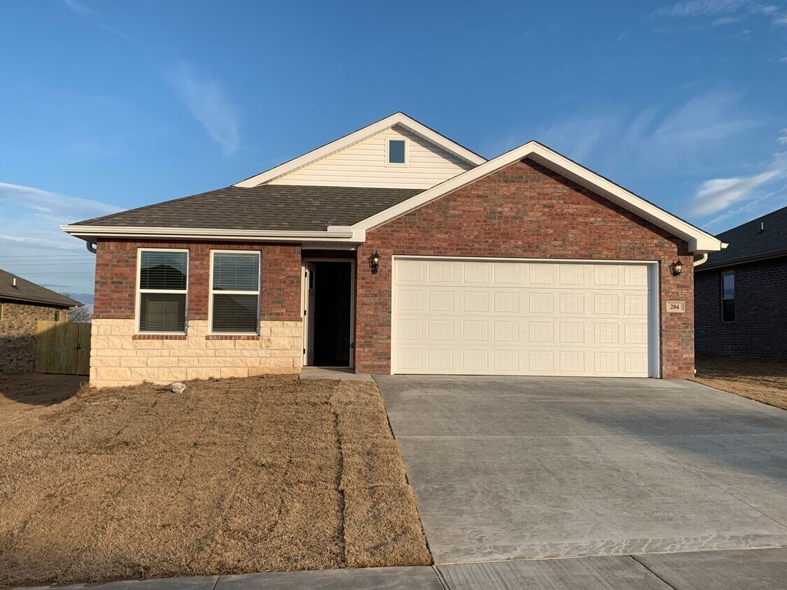 204 SW Vicki St, Gentry, AR 72734 - House Rental in Gentry, AR ...