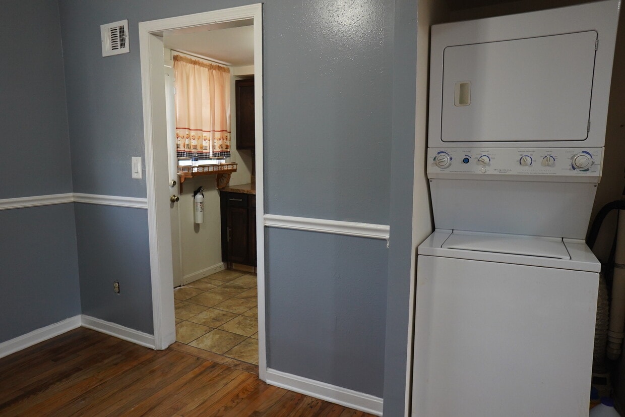 2747 Iverson St, Hillcrest Heights, MD 20748 - Townhome Rentals in ...