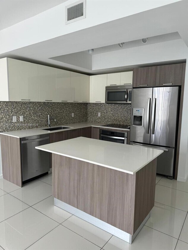 5252 NW 85th Ave Unit 907, Doral, FL 33166 - Condo for Rent in Doral ...