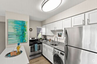 Lake Terrace Apartments for Rent with High Ceilings - Orlando, FL - 19 ...