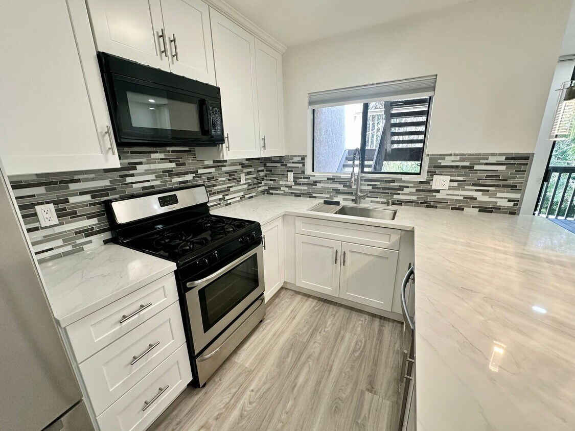 4615 Pico St Unit 6, San Diego, CA 92109 - Condo for Rent in San Diego ...