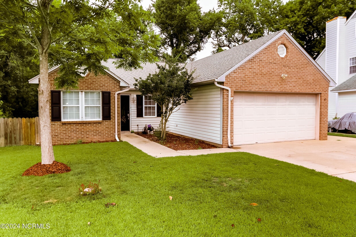 2912 Mandy Ln, Morehead City, NC 28557 - House Rental in Morehead City ...