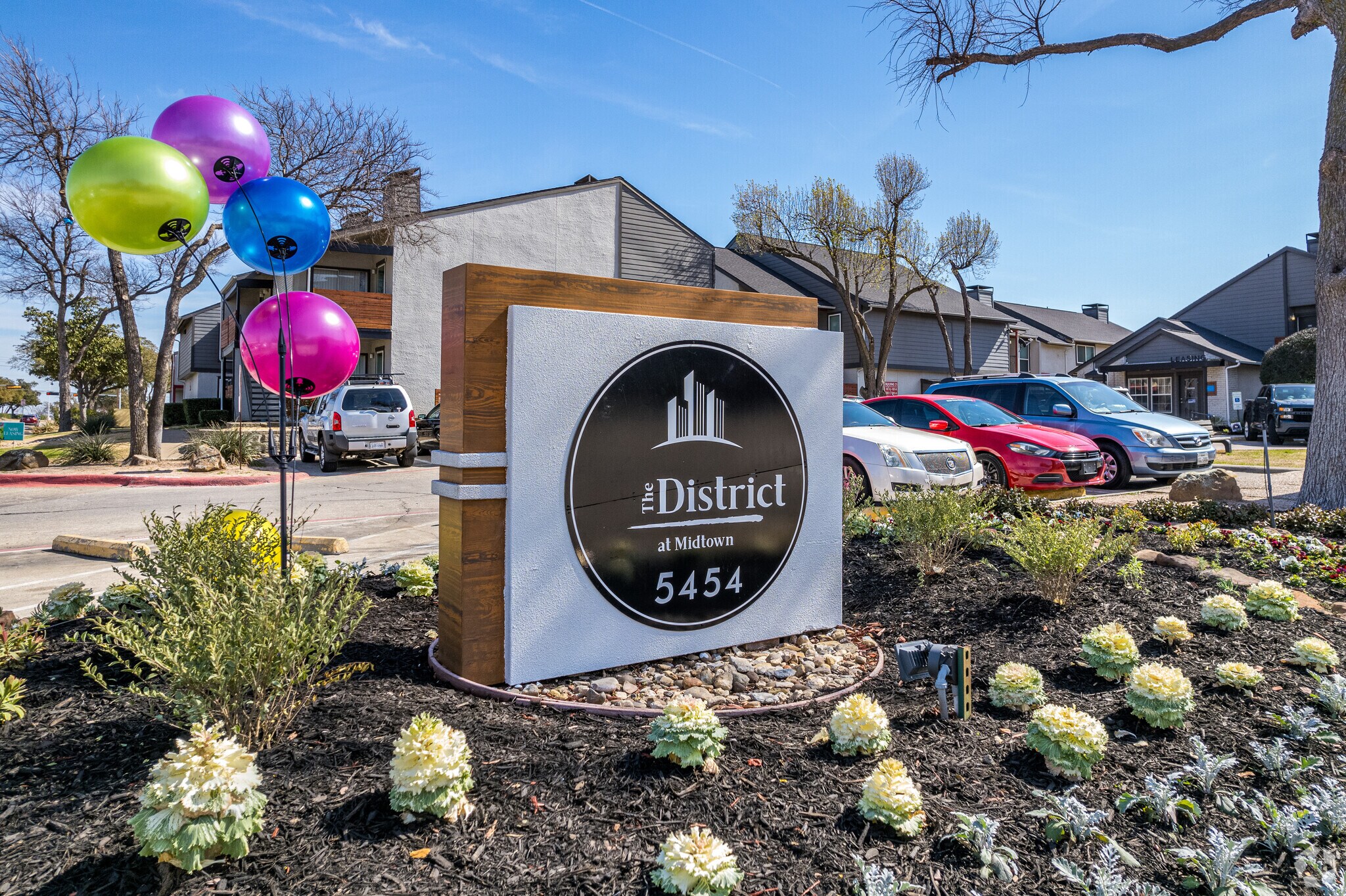 District at Midtown - 5454 Peterson Ln Dallas, TX 75240 | Apartments.com