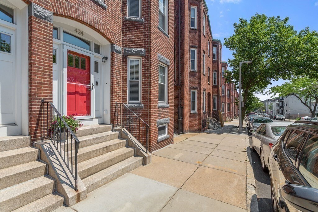 424 E 5th St, Boston, MA 02127 - House Rental in Boston, MA ...