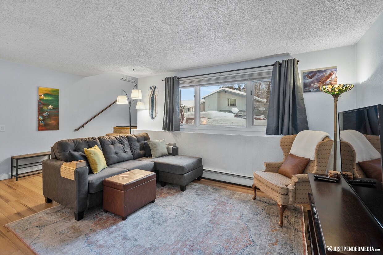 12739 Tanada Loop Unit 12739 Tanada Loop, Anchorage, AK 99515 - 12739 ...