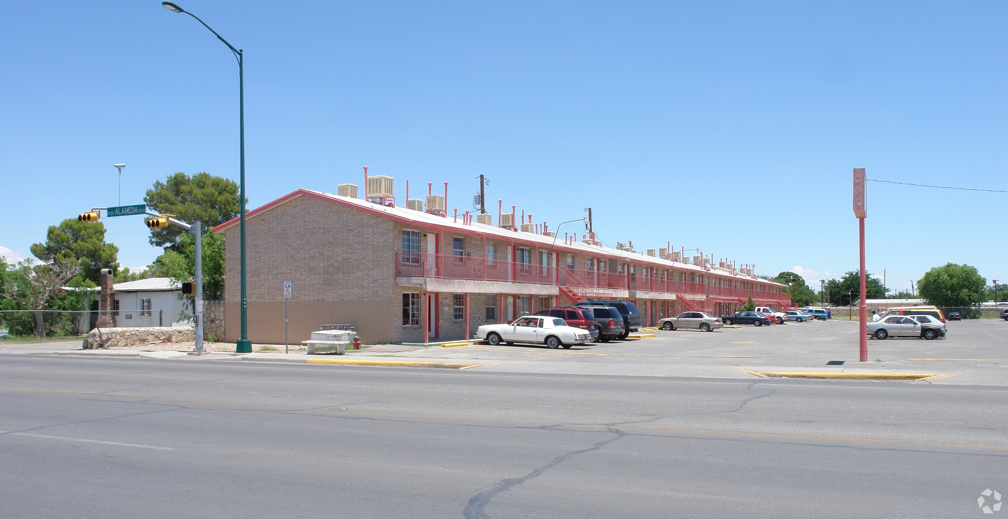 Alameda Village Apartments - 8507 Alameda Ave El Paso, TX 79907 ...
