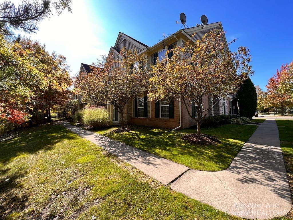 2083 Pinecroft Dr, Canton, MI 48188 - Condo for Rent in Canton, MI ...