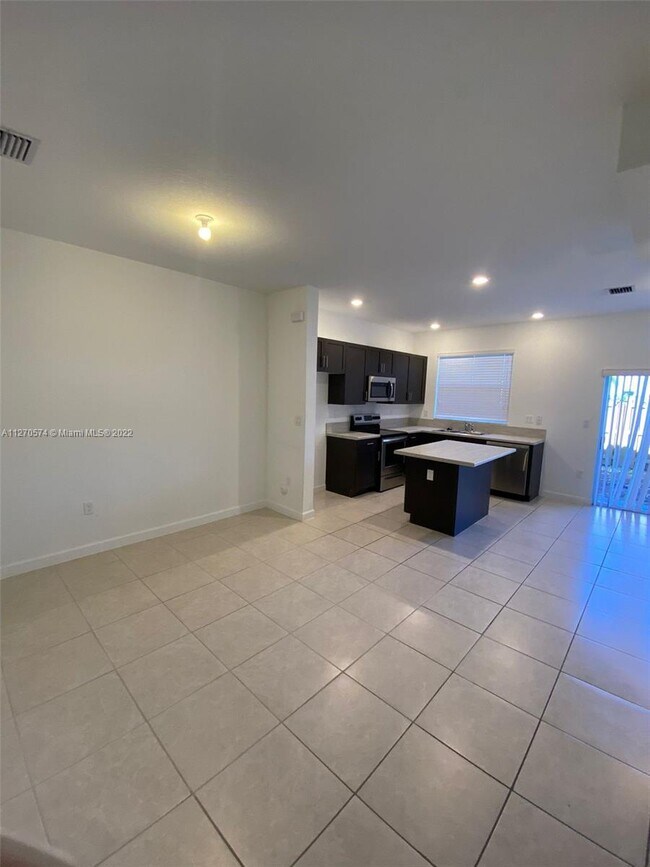 1624 SE 27th Ter, Homestead, FL 33035 - Townhome Rentals in Homestead ...