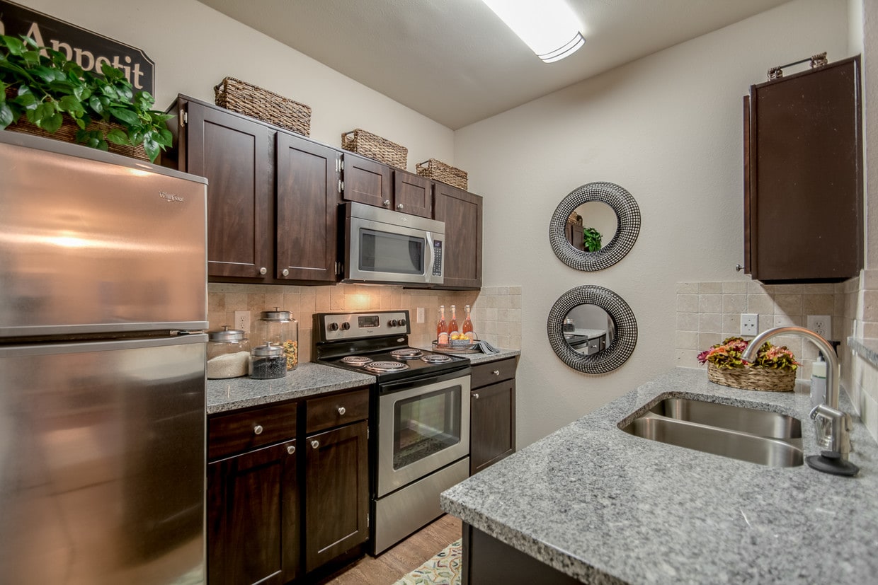 Ivy Urban Living Rentals - Dallas, TX | Apartments.com