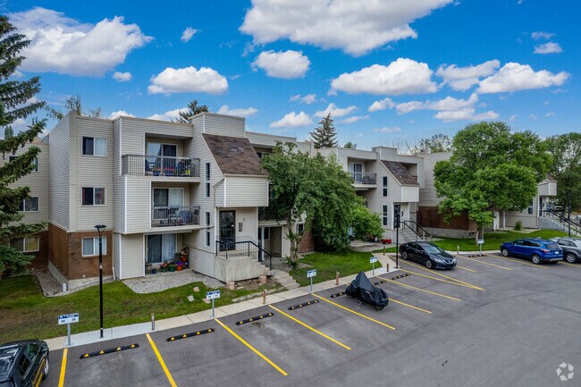 Cedar Ridge Apartments - 135 SE Lynnview Rd SE Calgary, AB | Apartments.com