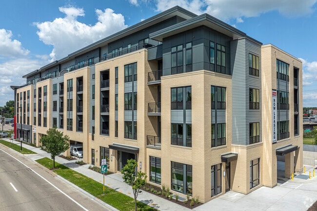 Apartments for Rent in Lake Edge Park, Madison - 50 Rentals ...