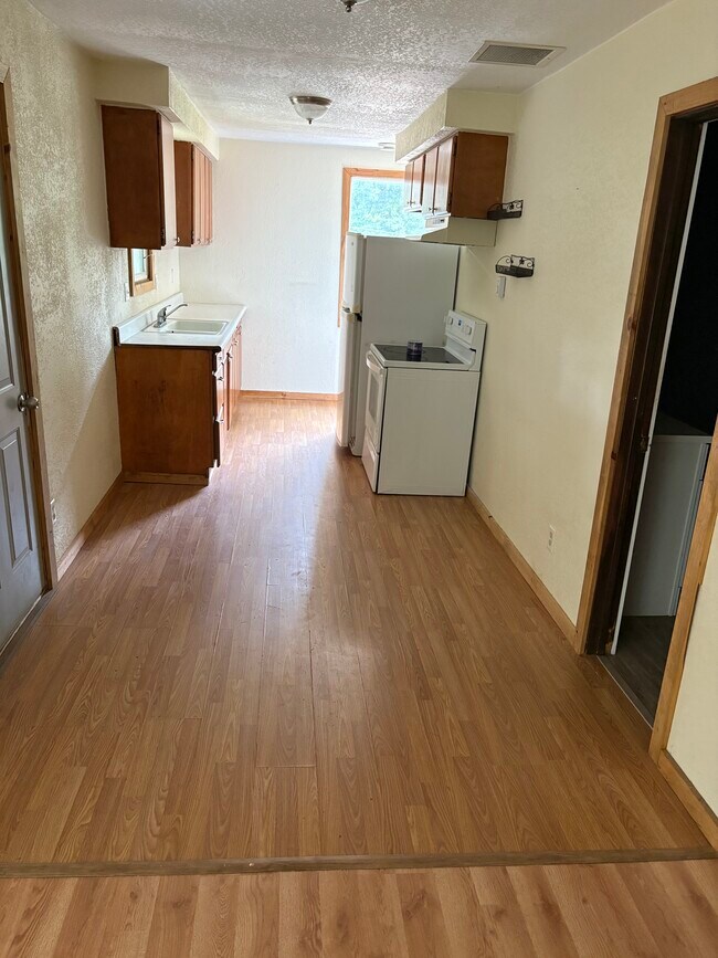 Apartments for Rent with Extra Storage in Readfield WI