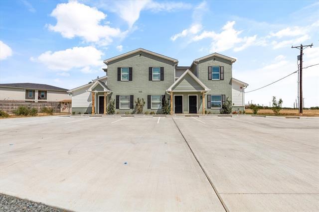 1402 Courtney Pl, Cleburne, TX 76033 - Townhome Rentals in Cleburne TX ...