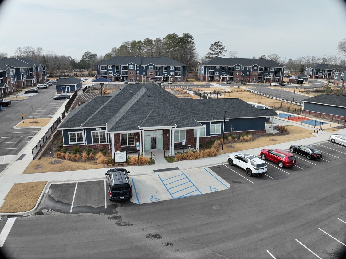 Silver Station - 9641 Farrow Rd Columbia, SC 29203 | Apartments.com