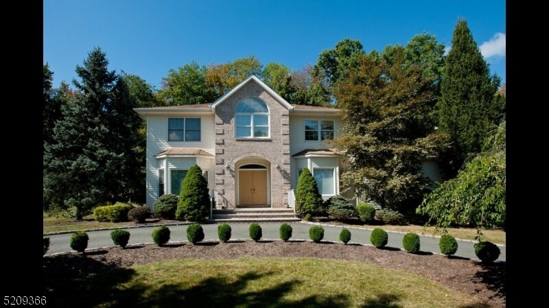 4 Gloede Ct, Parsippany-Troy Hills, NJ 07054 - House Rental in ...