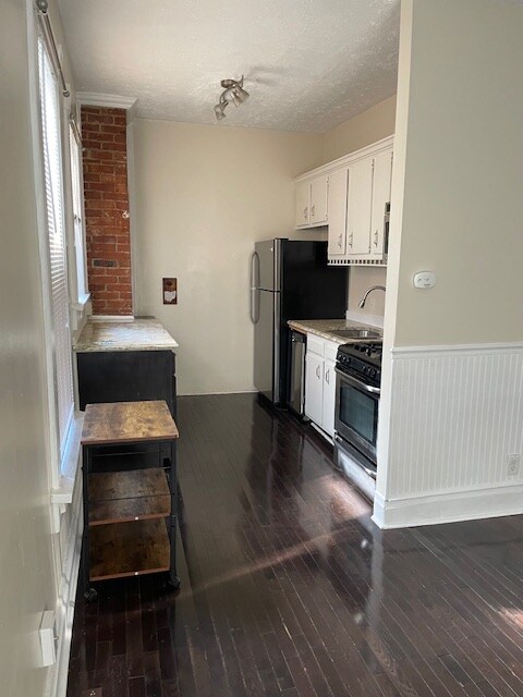 105 W 1st Ave Unit A, Columbus, OH 43201 | Apartments.com