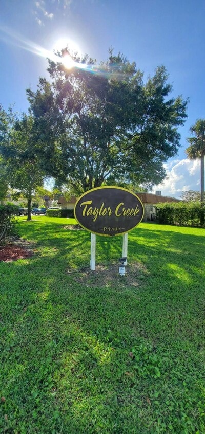 3124 US-441 Unit J1, Okeechobee, FL 34974 - Condo for Rent in Okeechobee, FL | Apartments.com