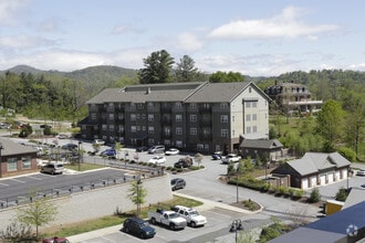 The Lofts At Reynolds Village