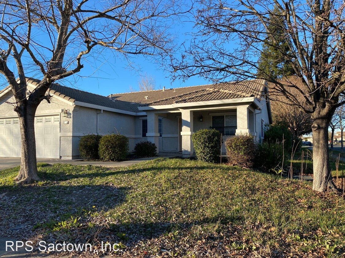 231 Mike Gartrell Cir, Sacramento, CA 95835 - House Rental in ...