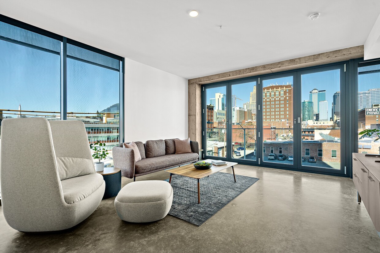 Reverb Alton Collection - 1800 Walnut St Kansas City, MO 64108 ...