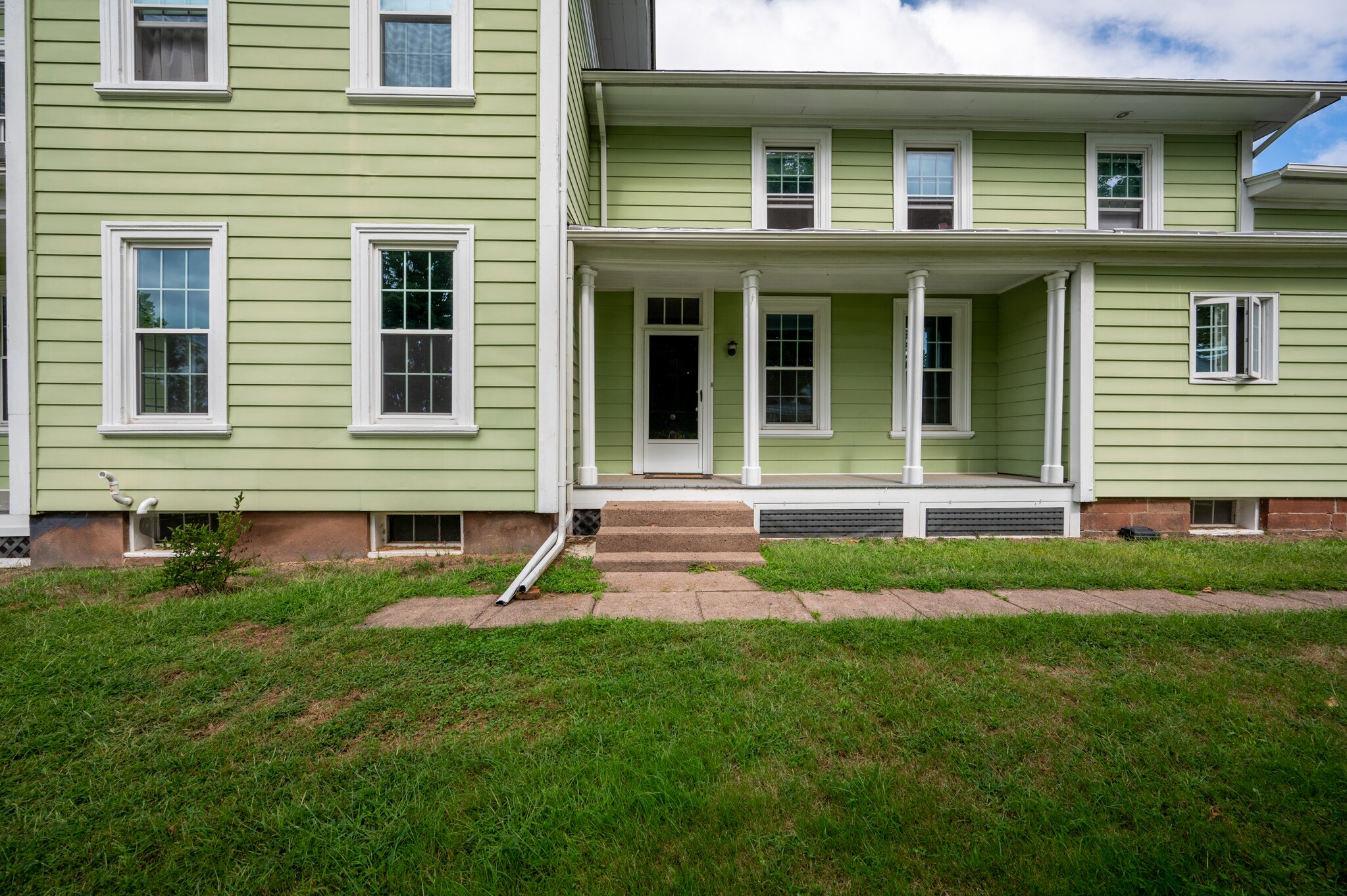 1283 Enfield St, Enfield, CT 06082 - 1283 Enfield St Enfield, CT 06082 ...