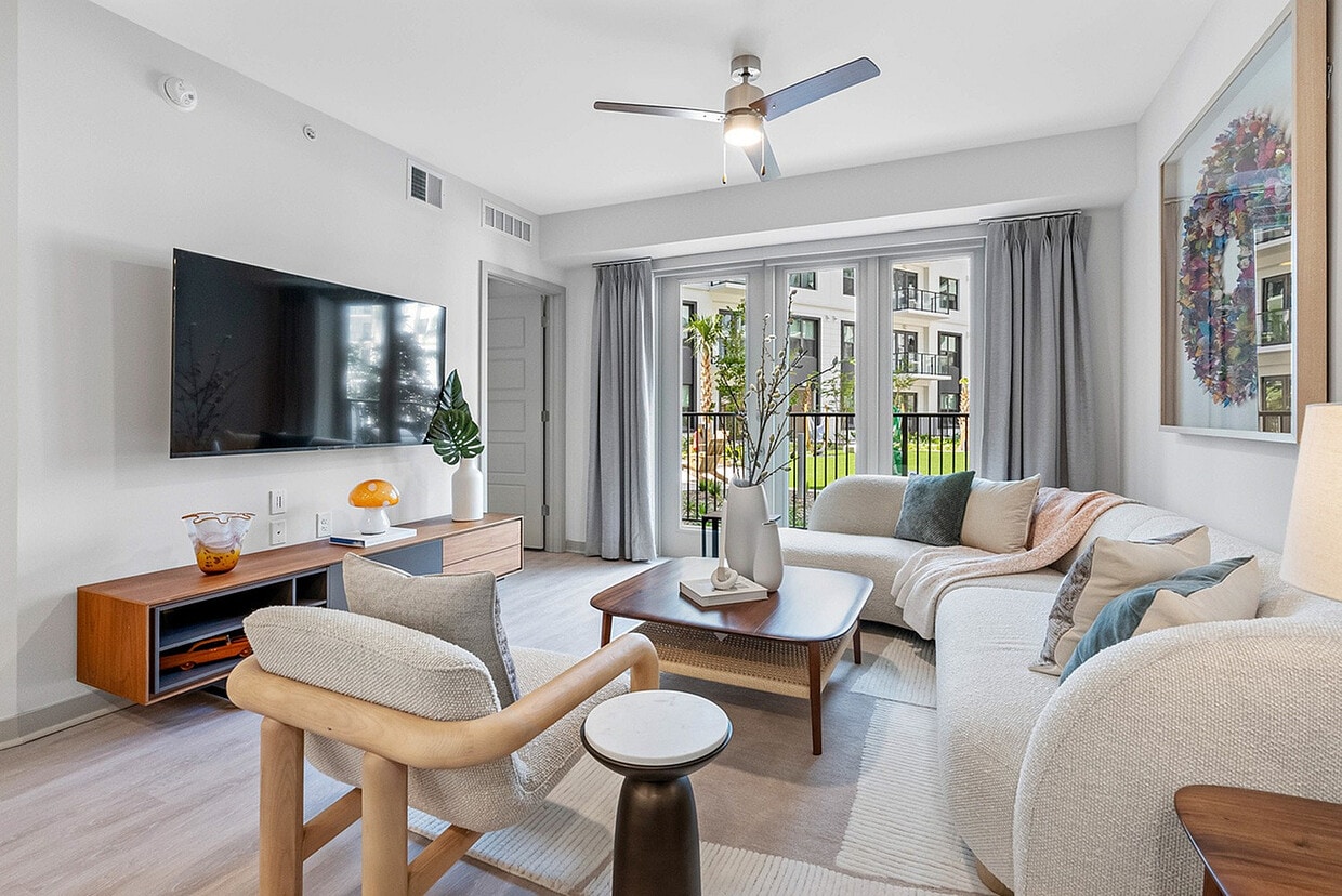 The CenterPointe - 425 Centerpointe Cir Altamonte Springs, FL 32701 ...