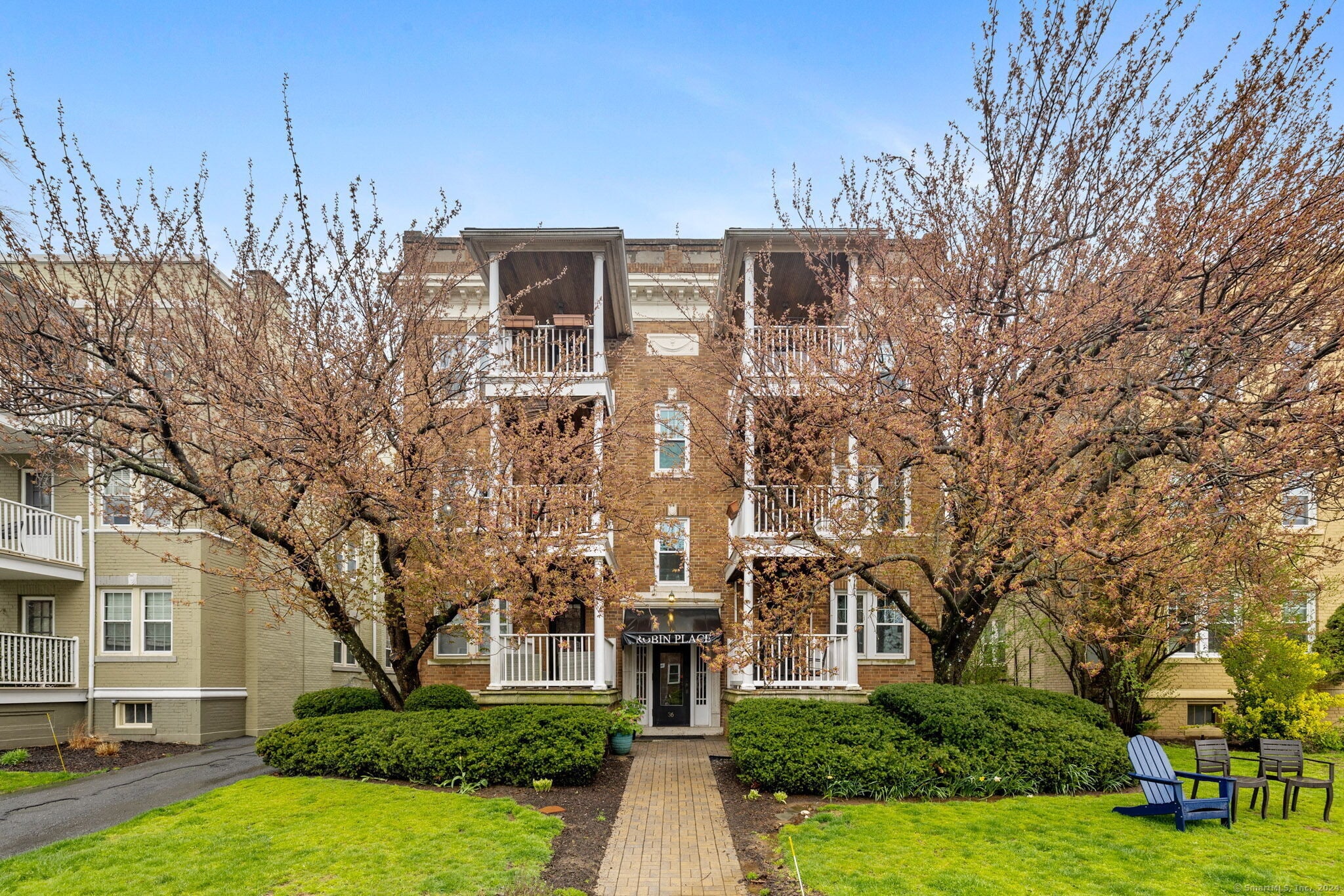 36 Robin Rd, West Hartford, CT 06119 - Condo for Rent in West Hartford ...