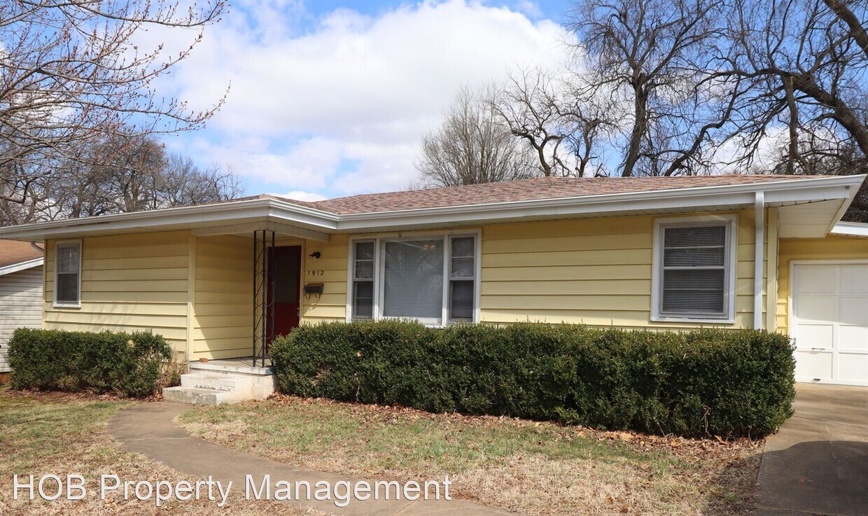 1912 S Broadway Ave, Springfield, MO 65807 - House Rental in ...