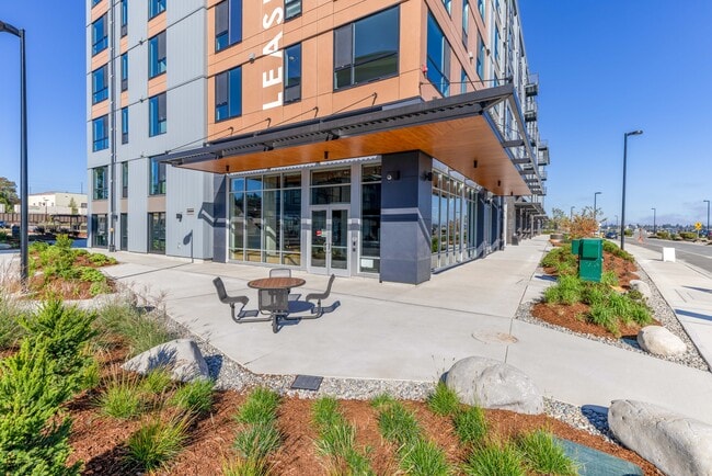Riverfront Everett - Apartments in Everett, WA | Apartments.com