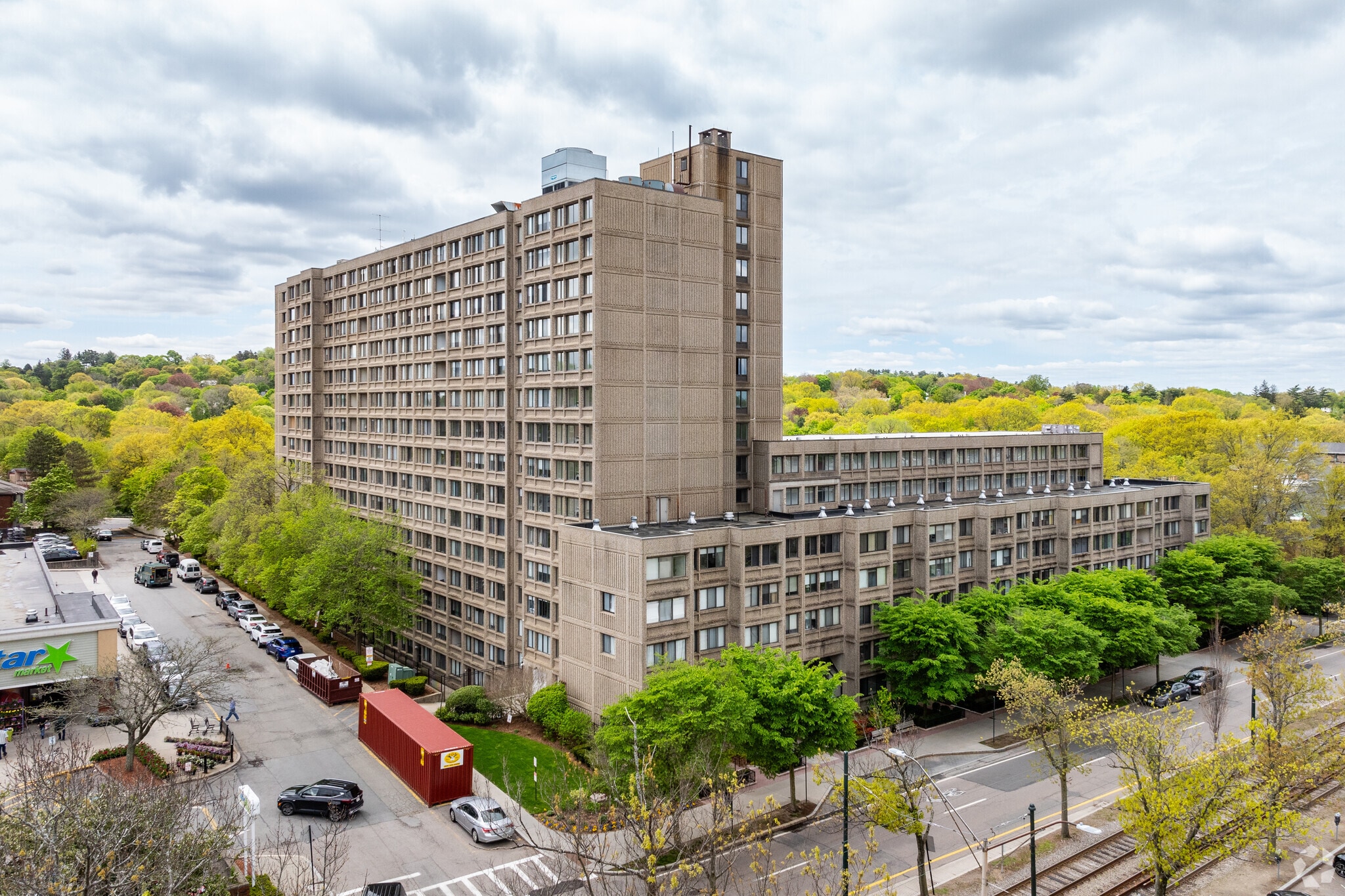 Regency Park - 1731 Beacon St Brookline, MA 02445 | Apartments.com