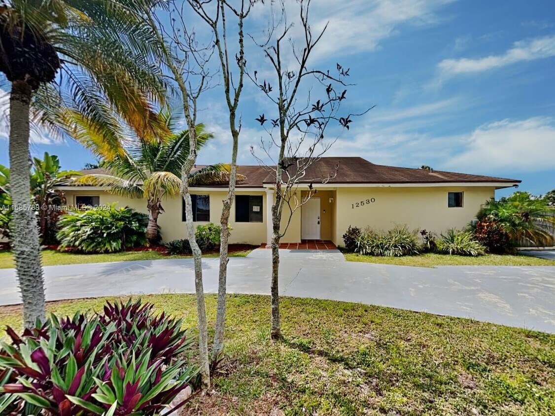 12530 SW 204th St, Miami, FL 33177 - House Rental in Miami, FL ...