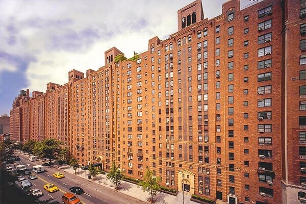 London Terrace Gardens Apartments - New York, NY | Apartments.com