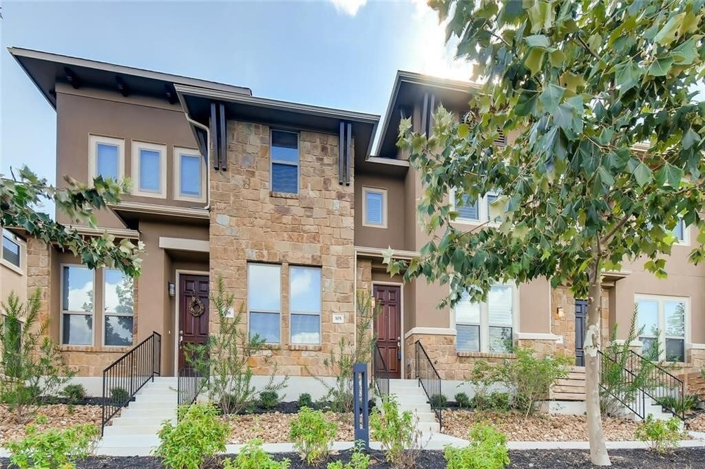 6814 E Riverside Dr, Austin, TX 78741 - Townhome Rentals in Austin TX ...