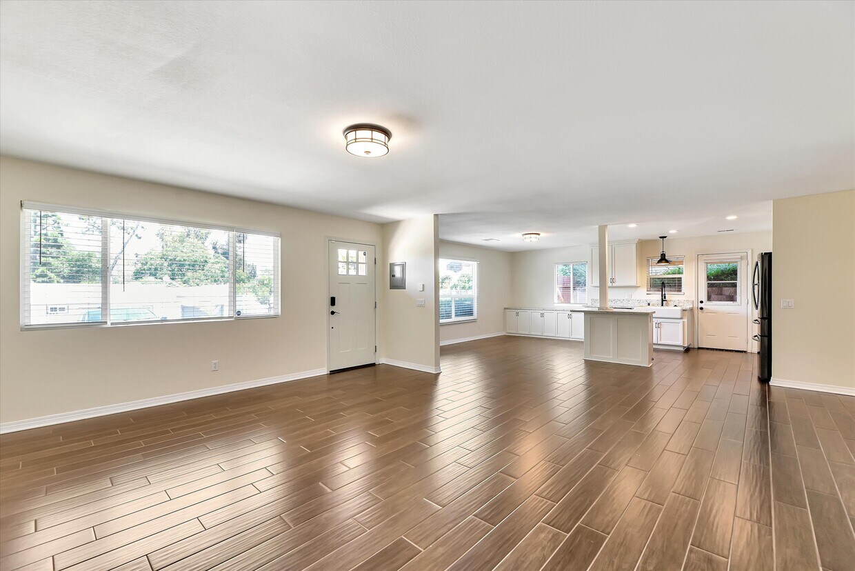 8624 La Butte Ln, Santee, CA 92071 - House Rental in Santee, CA ...