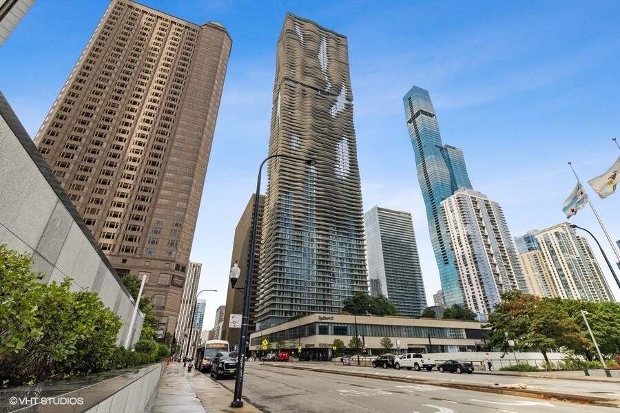 221 N Columbus Dr Unit 6403, Chicago, IL 60601 - 221 N Columbus Dr ...