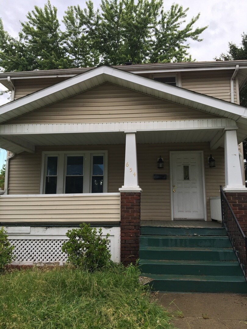654 Stambaugh Ave, Sharon, PA 16146 - House Rental in Sharon, PA ...