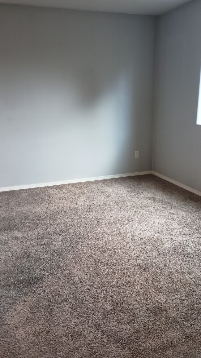 4297 Vicky Way NE, Salem, OR 97305 - Townhome Rentals in Salem OR ...